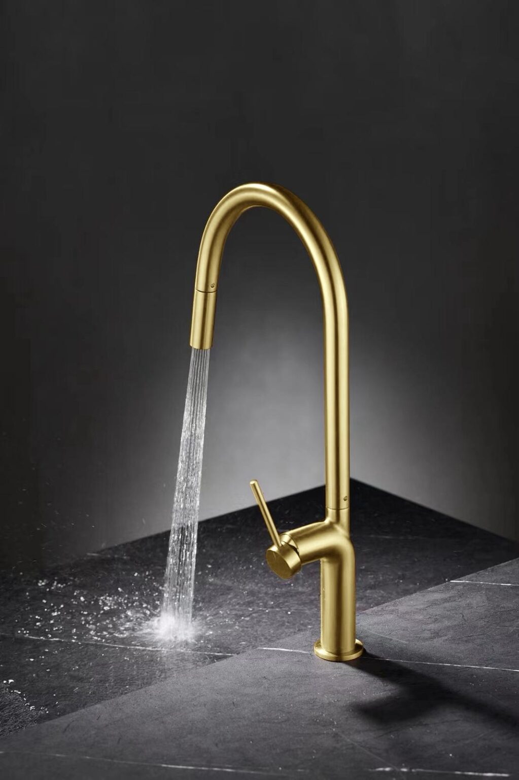 Luxury Golden Kitchen Faucet With Pull-Out Black Hose – Modern Light ...